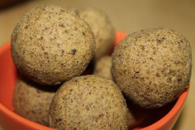 Buy Organic Brown Top Millets Laddu Online / Andu Korralu Ladoo